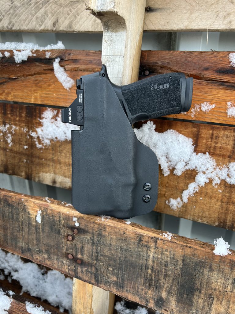 Sig Sauer P365 X-Macro w/ streamlight tlr7 sub light Holster