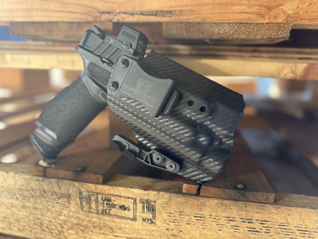 Springfield Echelon with Streamlight TLR-1 Light Holster